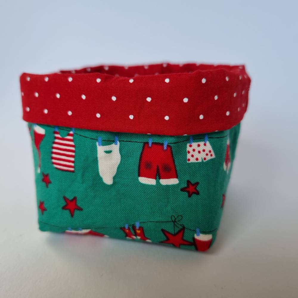 Weihnachtliches Mini-Utensilo "Wäscheleine" in dunkelgrün-rot von he ...